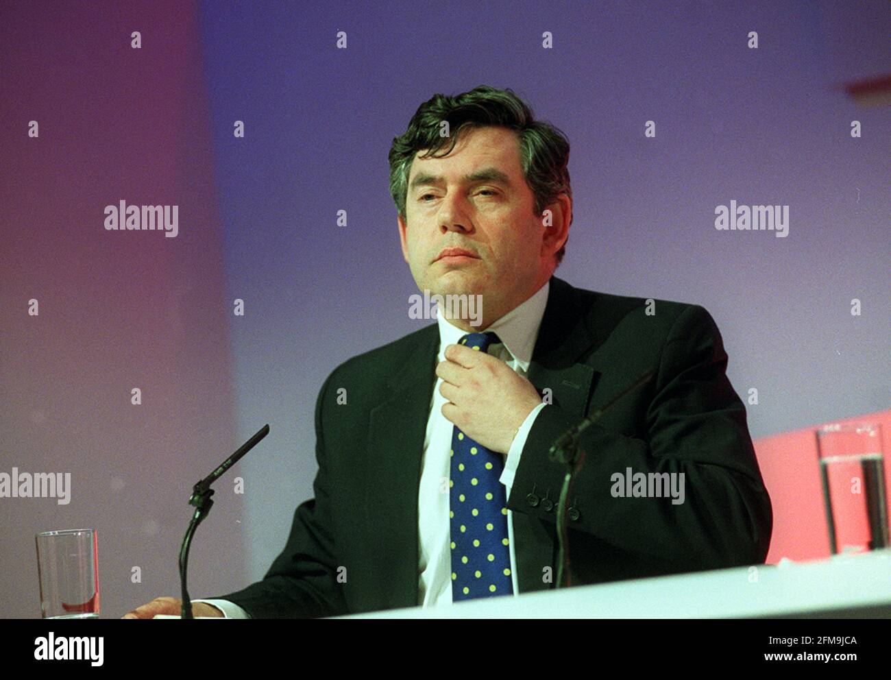 Gordon brown press conference hi-res stock photography and images - Alamy