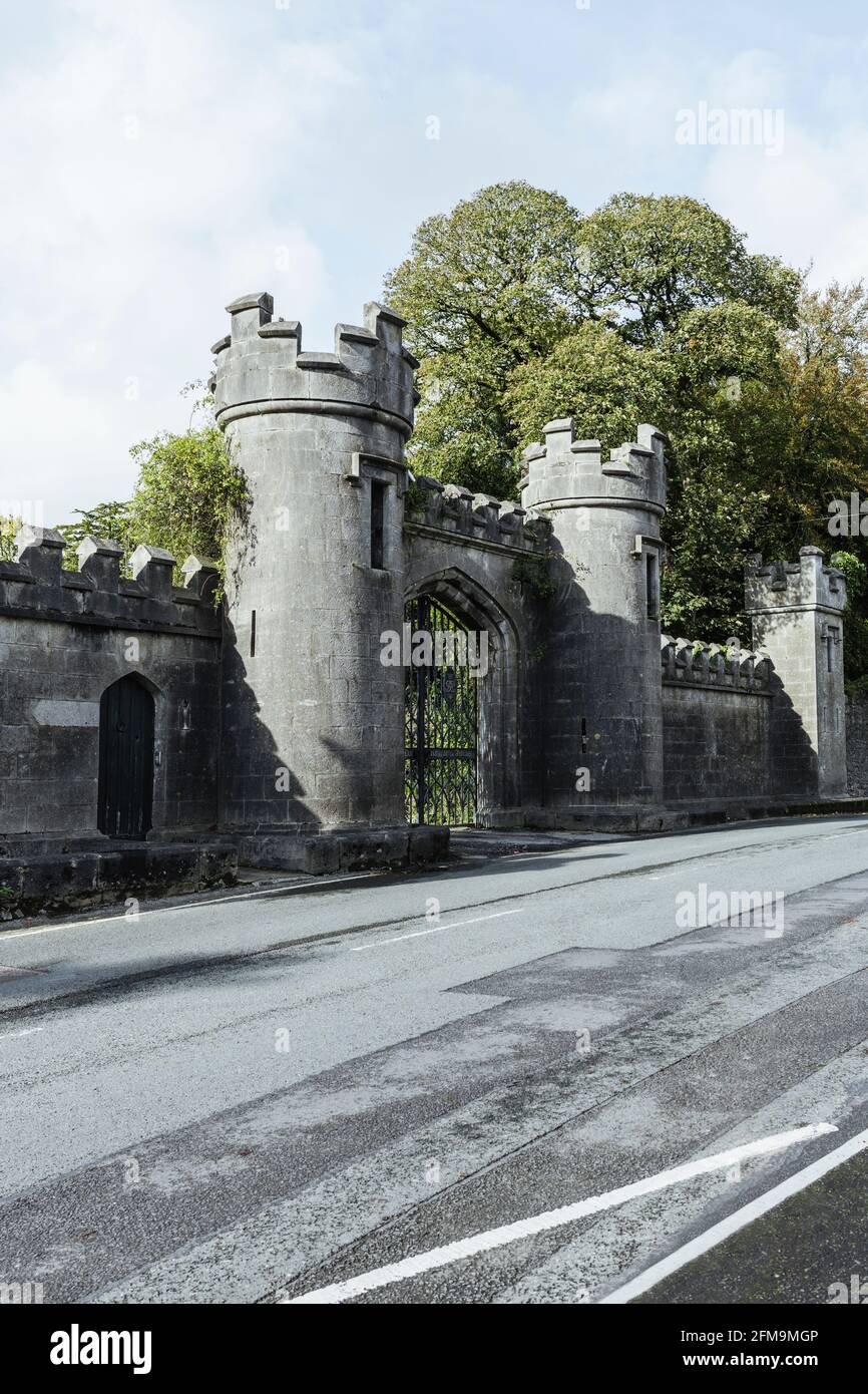 Birr castle gardens hi-res stock photography and images - Alamy