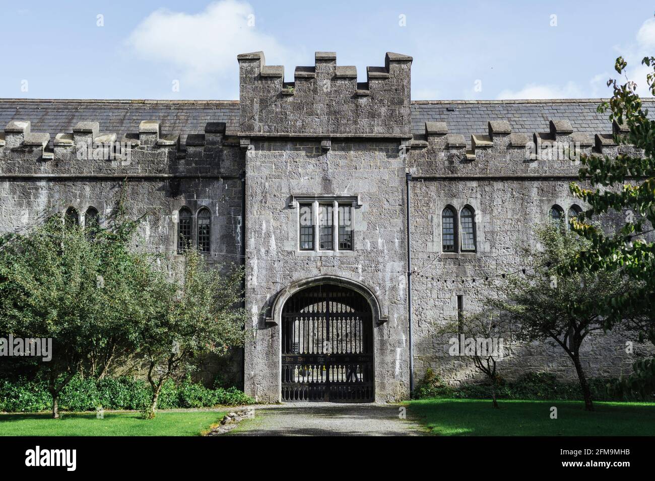 Birr castle hi-res stock photography and images - Alamy