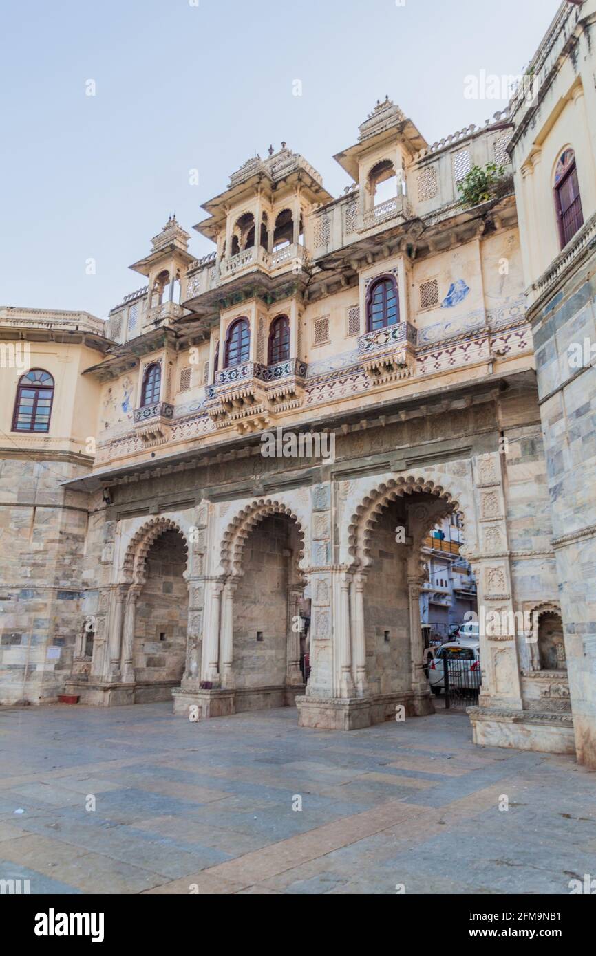 Gangaur hi-res stock photography and images - Alamy