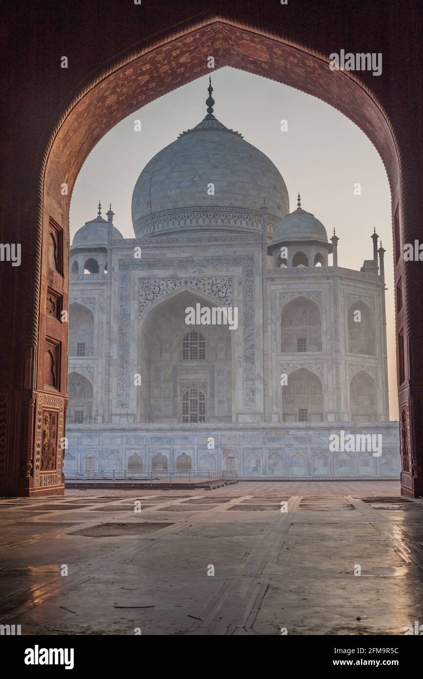 Morning view of Taj Mahal in Agra, India Stock Photo - Alamy