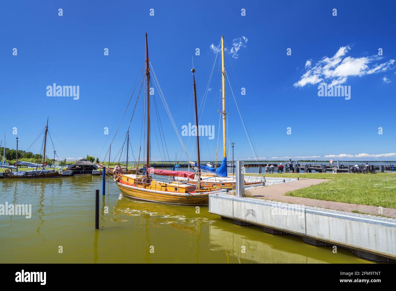 Old harbor with Zeesbooten in Bodstedt am Bodstedter Bodden ...