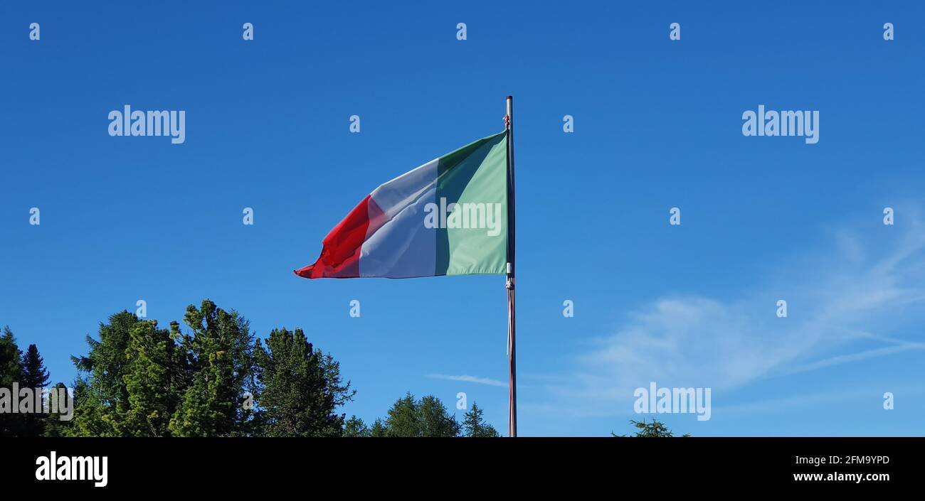 the Italian flag flying Stock Photo - Alamy