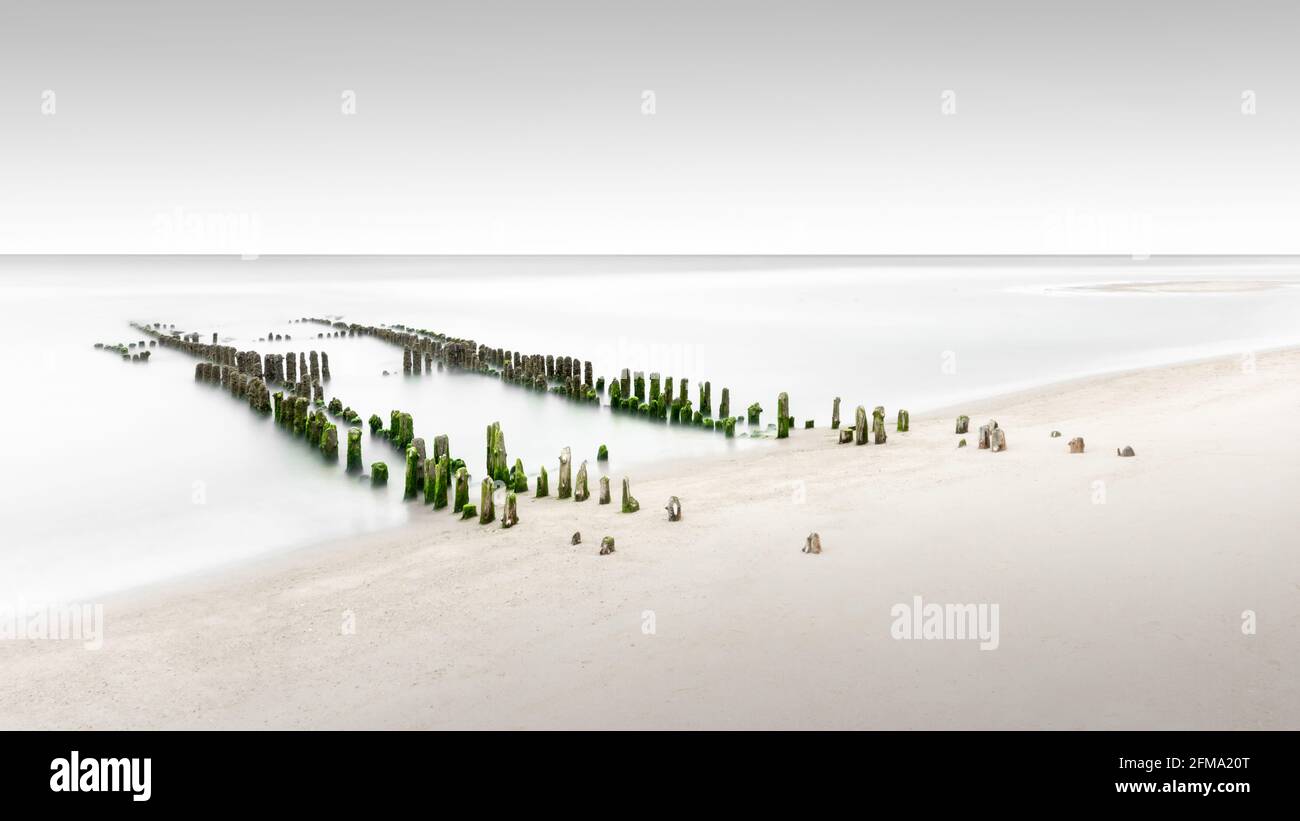 Groynes beach hi-res stock photography and images - Alamy