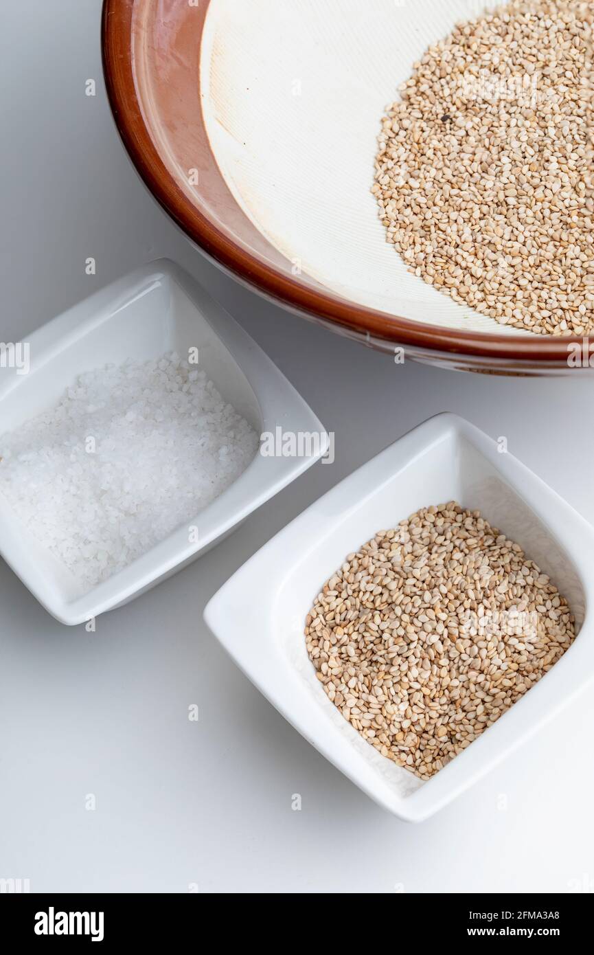 Gomasio salt hi-res stock photography and images - Alamy