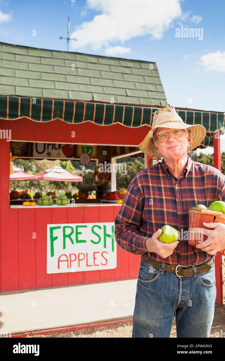 Solvang farmer hi-res stock photography and images - Alamy