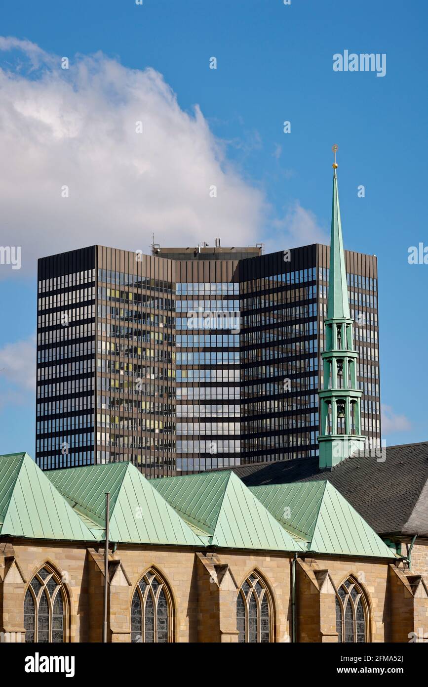 Essen, North Rhine-Westphalia, Germany - Essen City Hall behind the ...