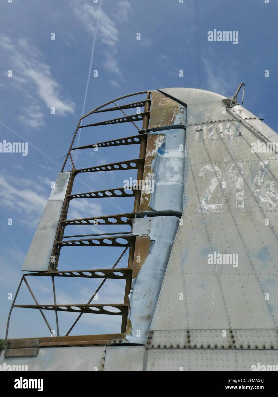 Aircraft tail design hi-res stock photography and images - Alamy