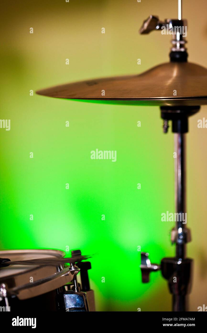 Music Instrument Rhythm Drum and Crash Photo Stock Photo - Alamy