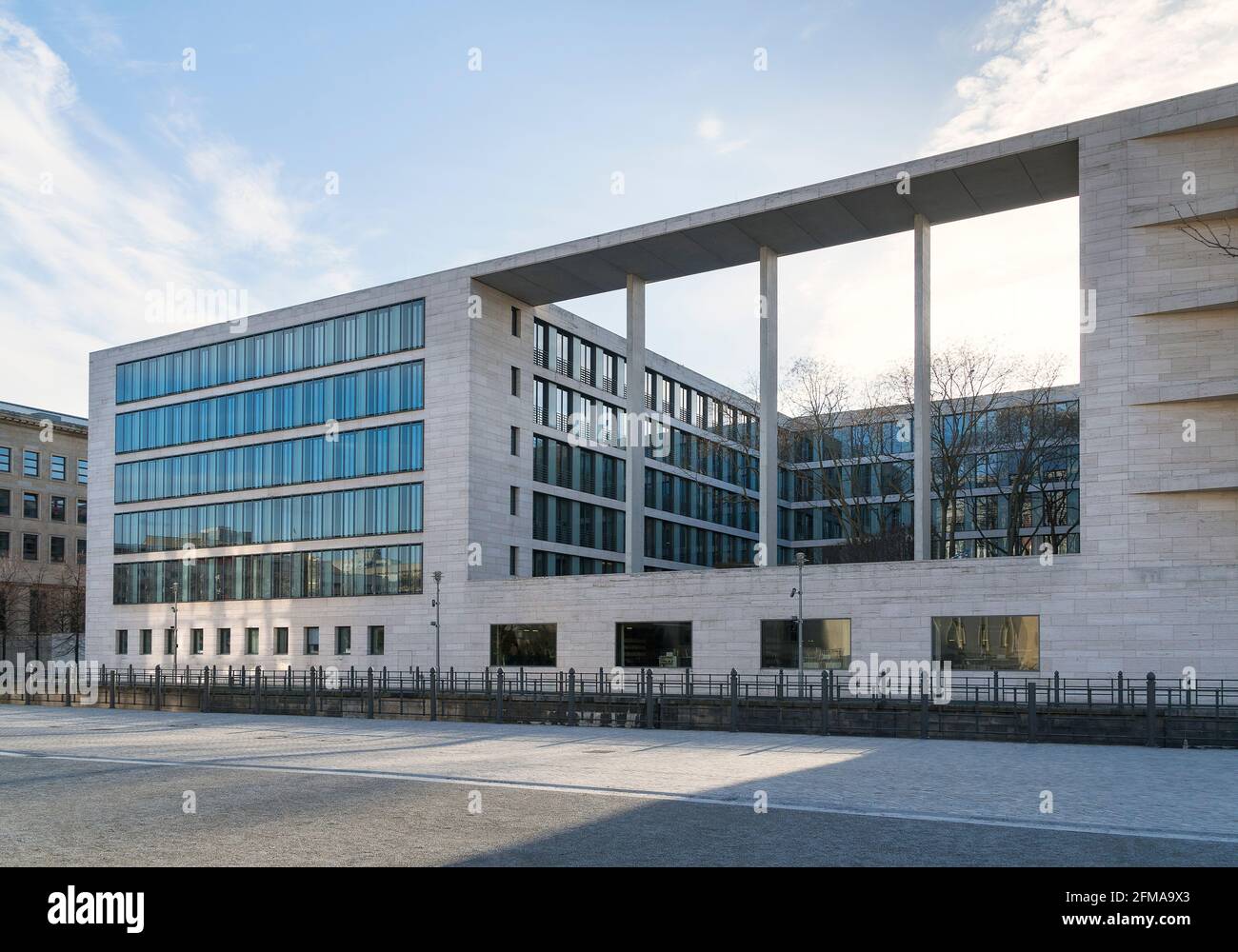 Berlin, Mitte, Federal Foreign Office, Werderscher Markt Stock Photo ...