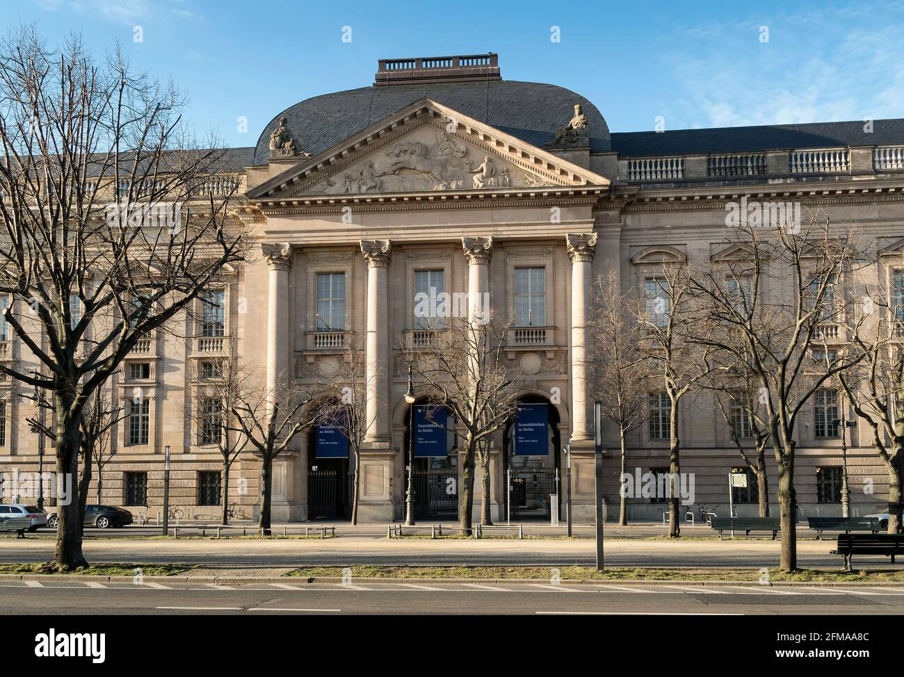 Berlin, Mitte, Unter den Linden, State Library, largest academic ...