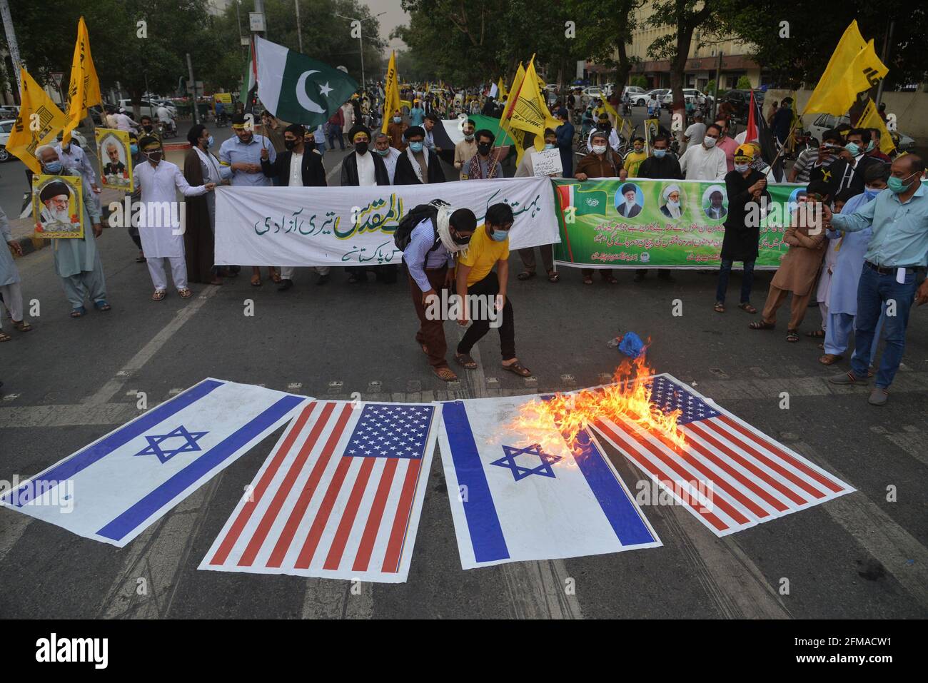Majlis wahdat ul muslimeen hi-res stock photography and images - Alamy
