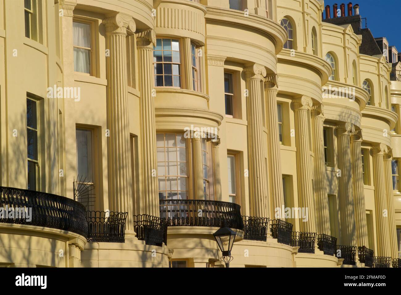 Georgian architecture facade windows england hi-res stock photography ...