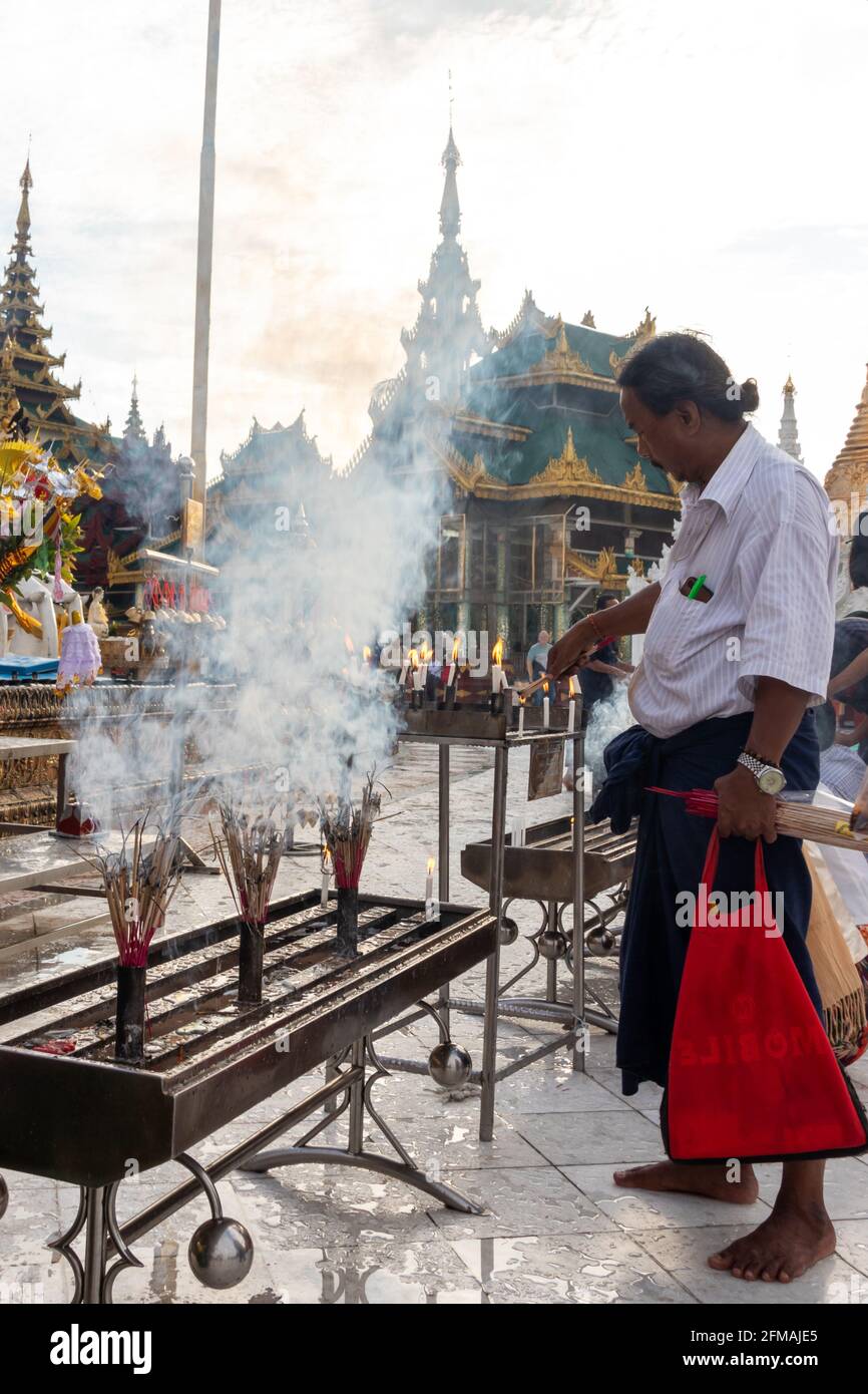 Burma burmese myanmar south east asia asian worship hi-res stock ...