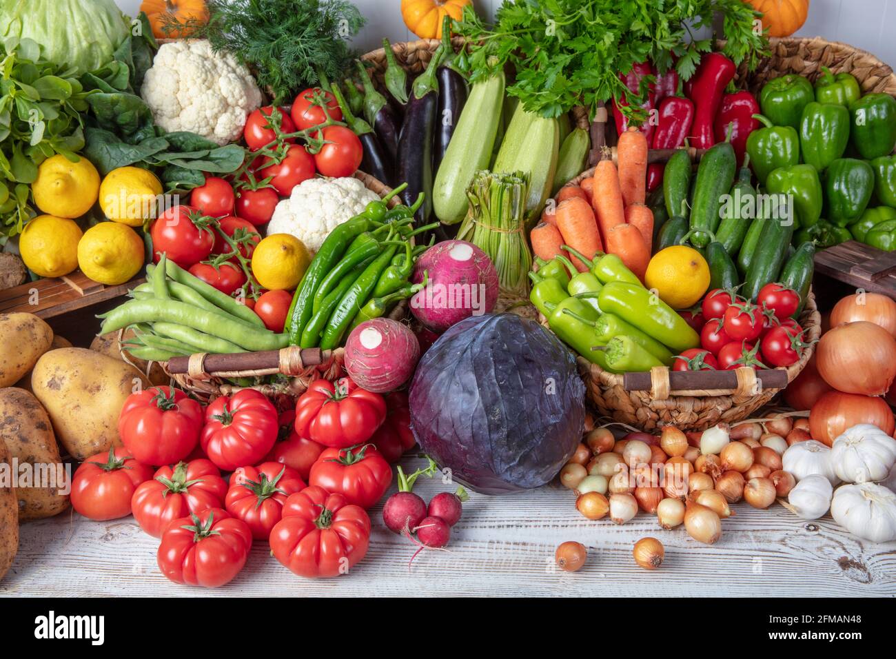 Vegetable Section In Supermarket High Resolution Stock Photography and ...