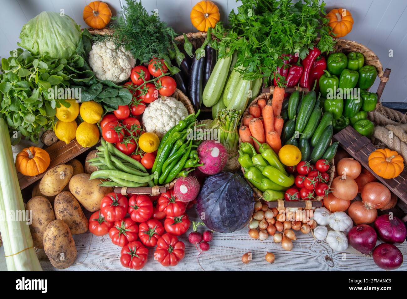 Vegetable Section In Supermarket High Resolution Stock Photography and ...