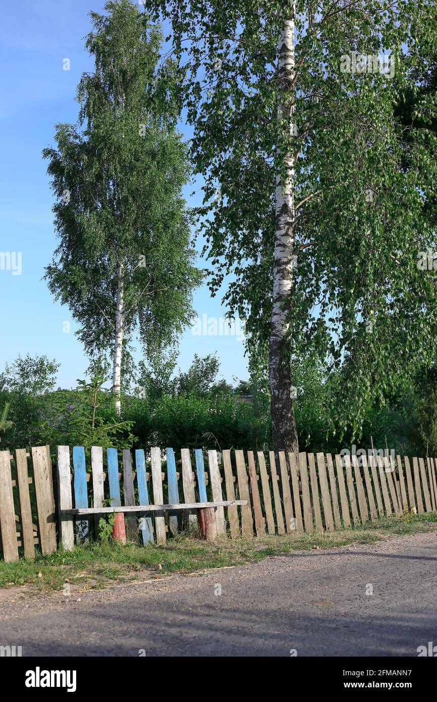Rustic chair hi-res stock photography and images - Alamy