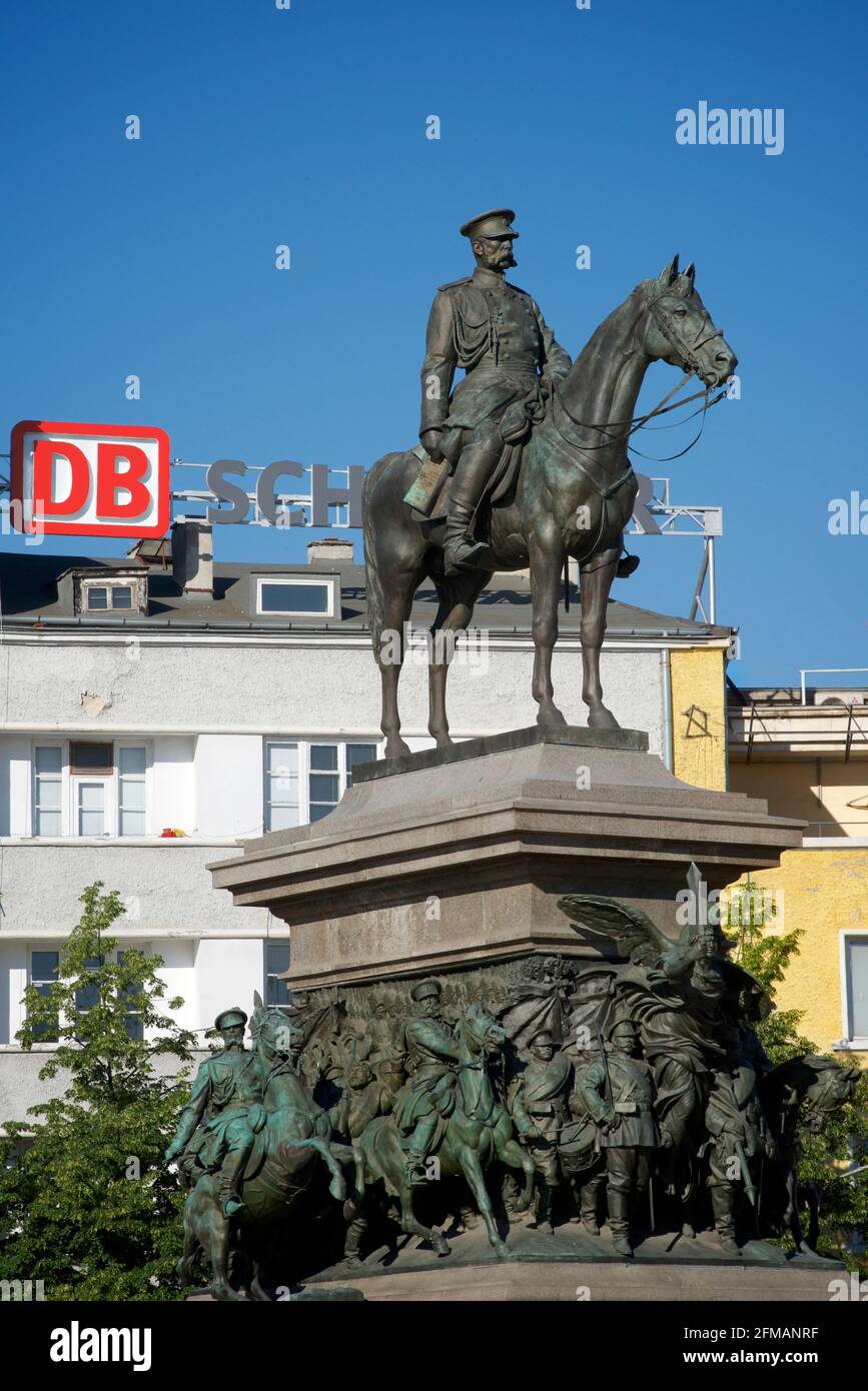 Statue of russian tsar alexander ii hi-res stock photography and images ...