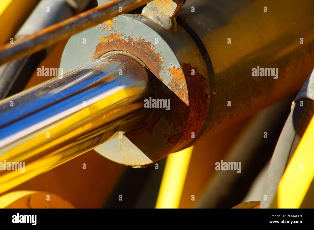 Hydraulic cylinder hi-res stock photography and images - Alamy
