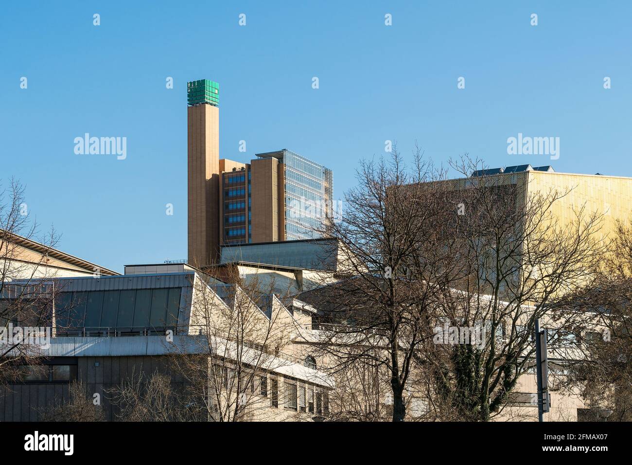 Berlin, facade of the State Library, in the background Debis Tower ...
