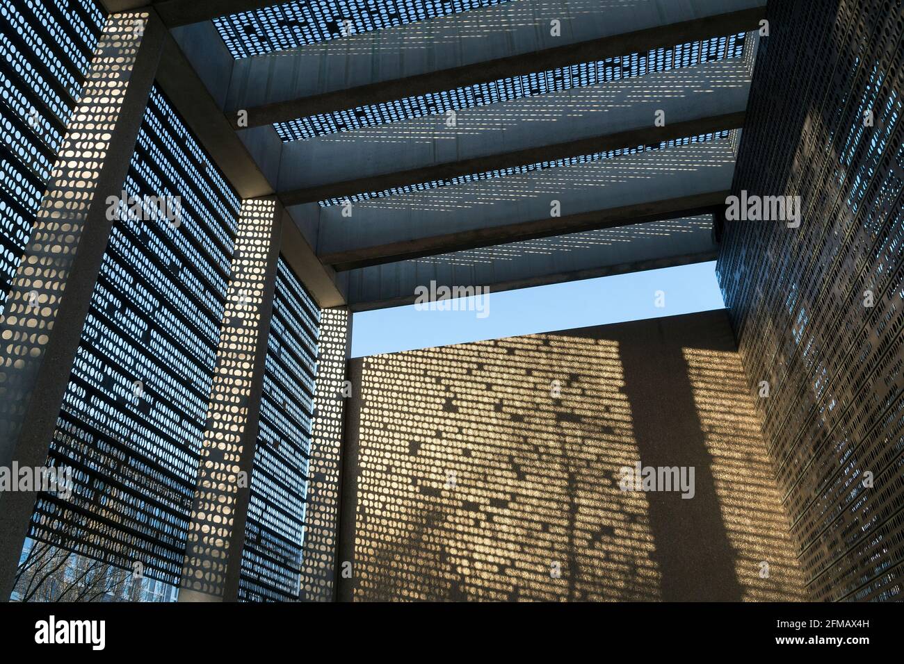 Berlin, War Memorial of the Bundeswehr, Brozehülle, structure in the ...