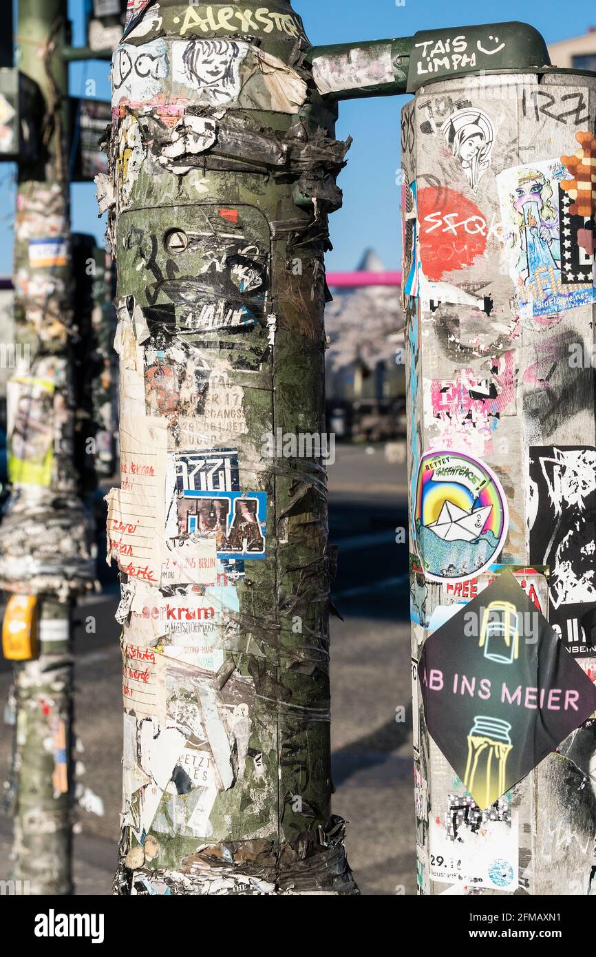 Big stickers hi-res stock photography and images - Alamy