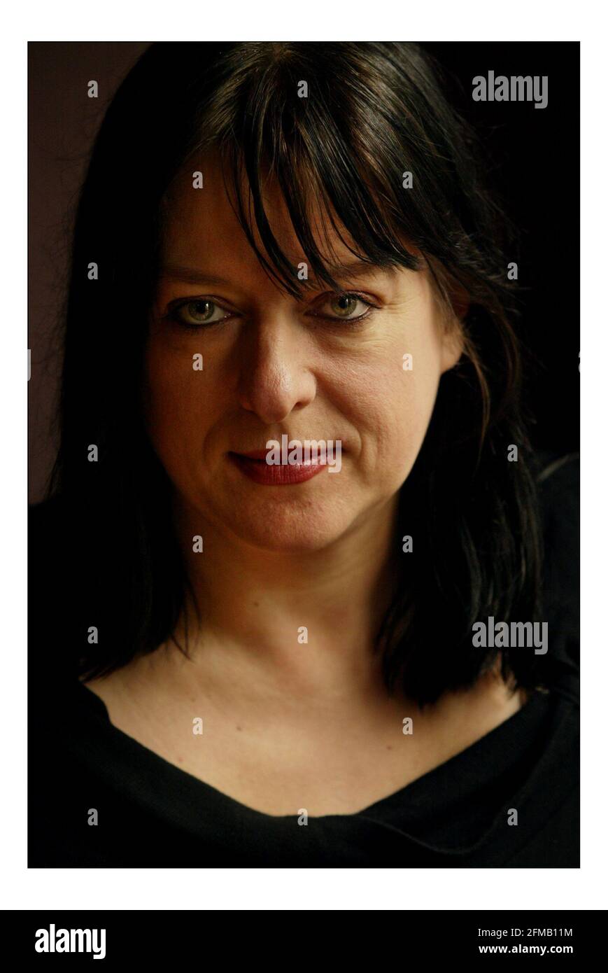 Julie Burchill in a hotel in Brightonpic David Sandison 27/1/2005 Stock ...