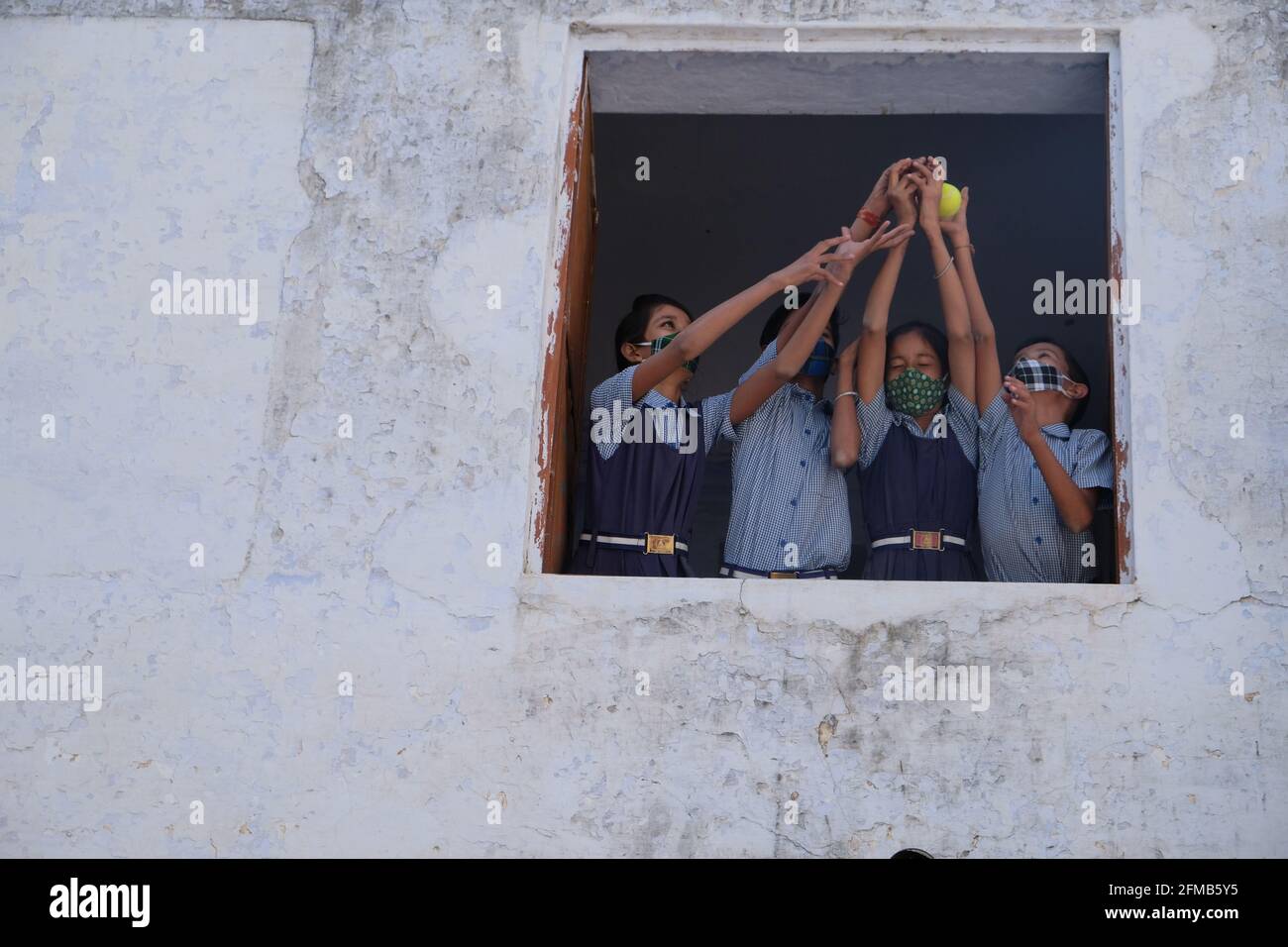 New school building india hi-res stock photography and images - Alamy