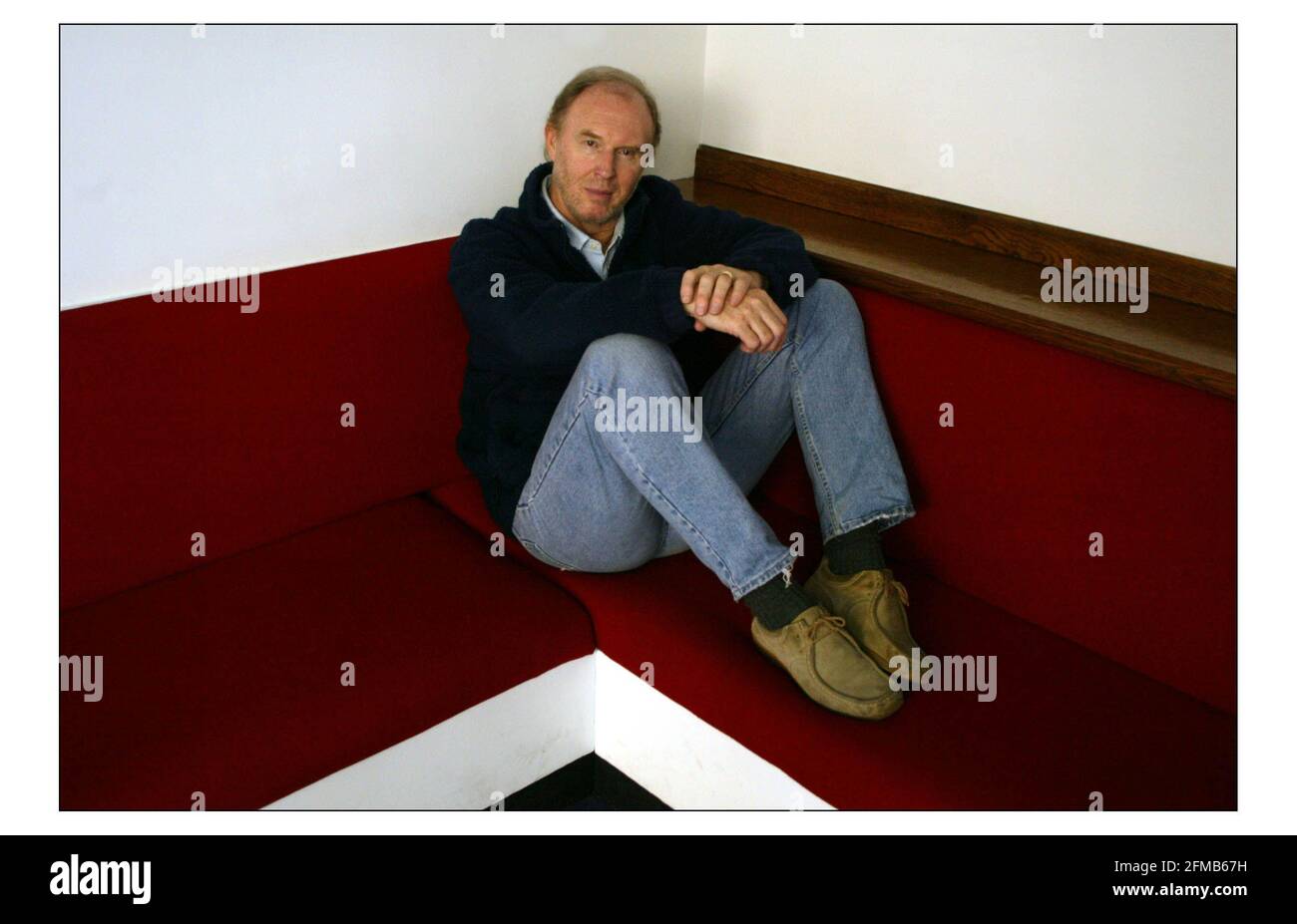 Tim Pigott Smith....Actorpic David Sandison 31/8/2004 Stock Photo - Alamy