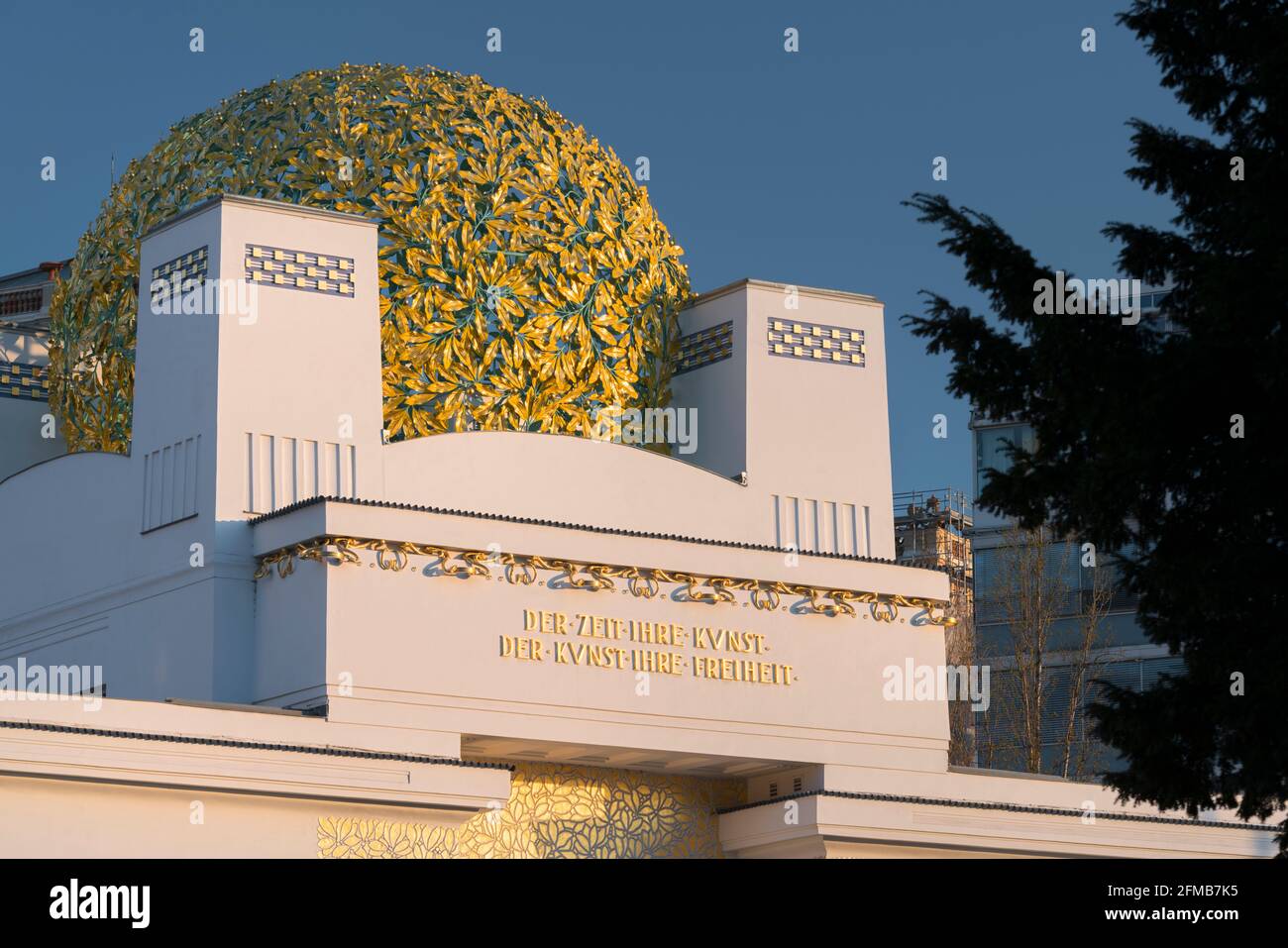 Exhibition house of the vienna secession hi-res stock photography and ...
