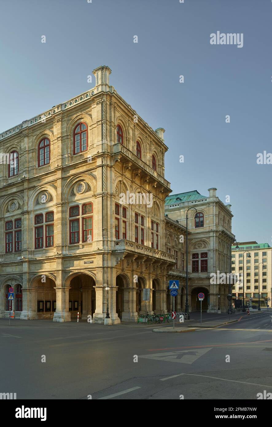 Vienna State Opera, 1st district Innere Stadt, Vienna, Austria Stock ...
