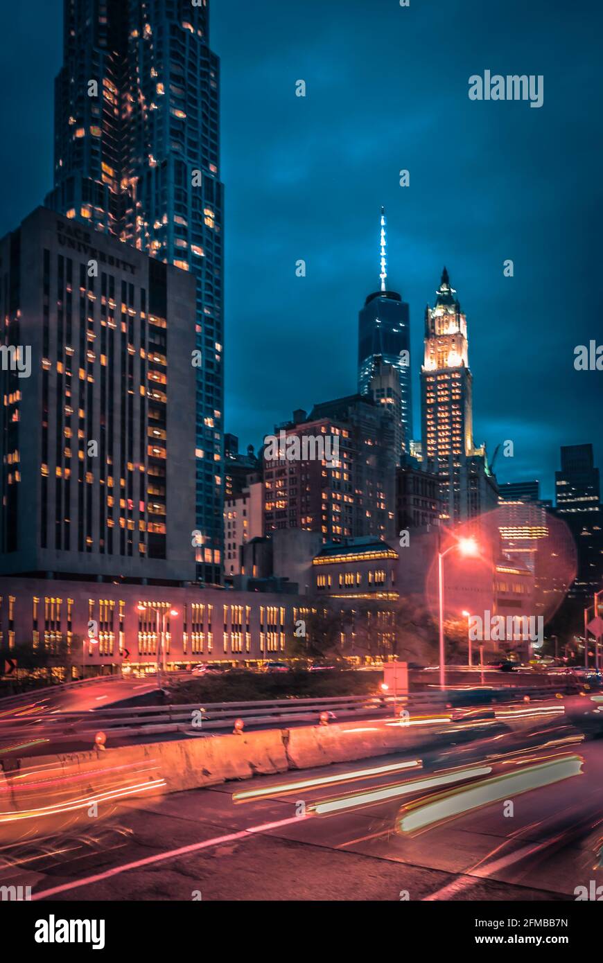 View from Brooklyn bridge on Lower Manhattan, New York Stock Photo - Alamy