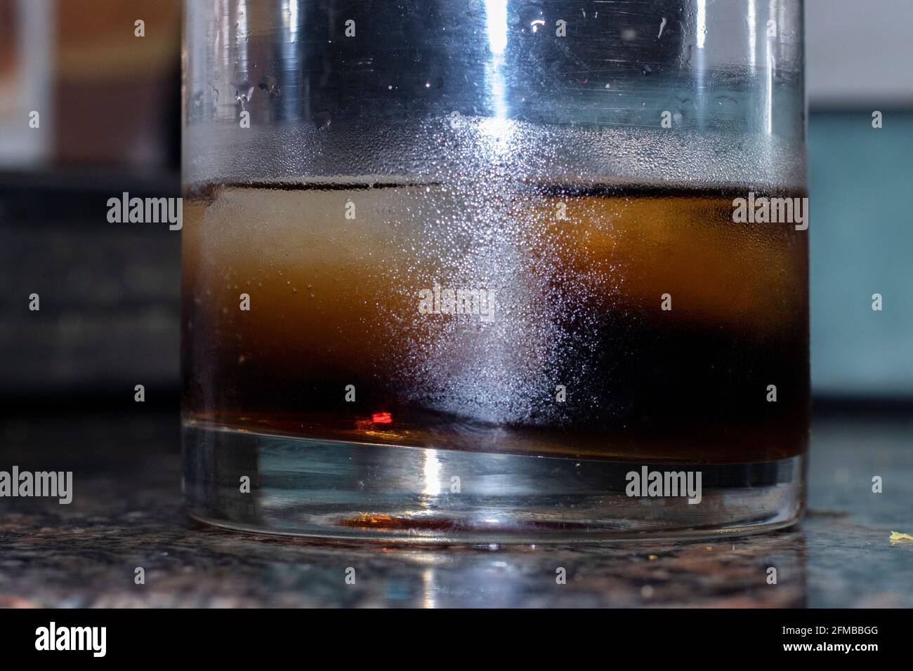 Whiskey cups hi-res stock photography and images - Alamy