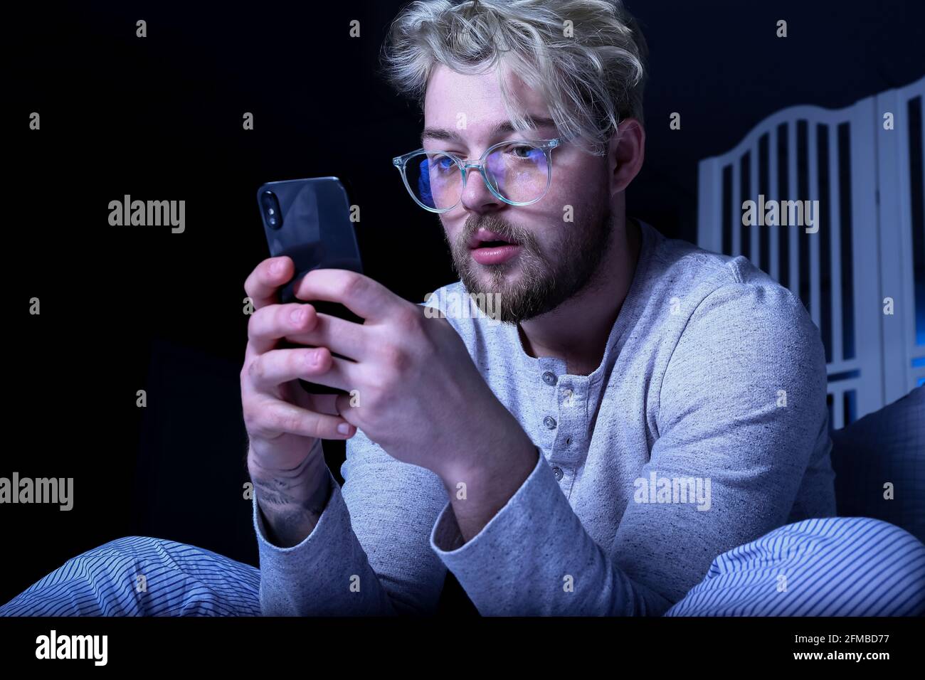 Night vision bed hi-res stock photography and images - Alamy