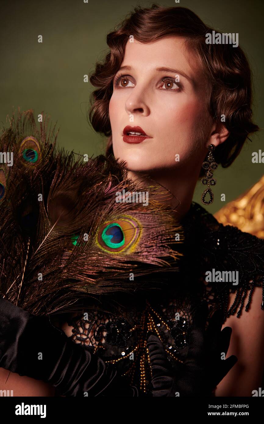 1920s style hi-res stock photography and images - Alamy