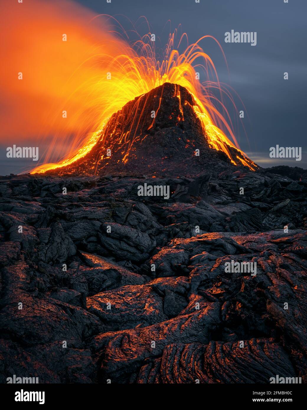 Long exposure at the newly formed volcanic crater Fagradalsfjall in ...