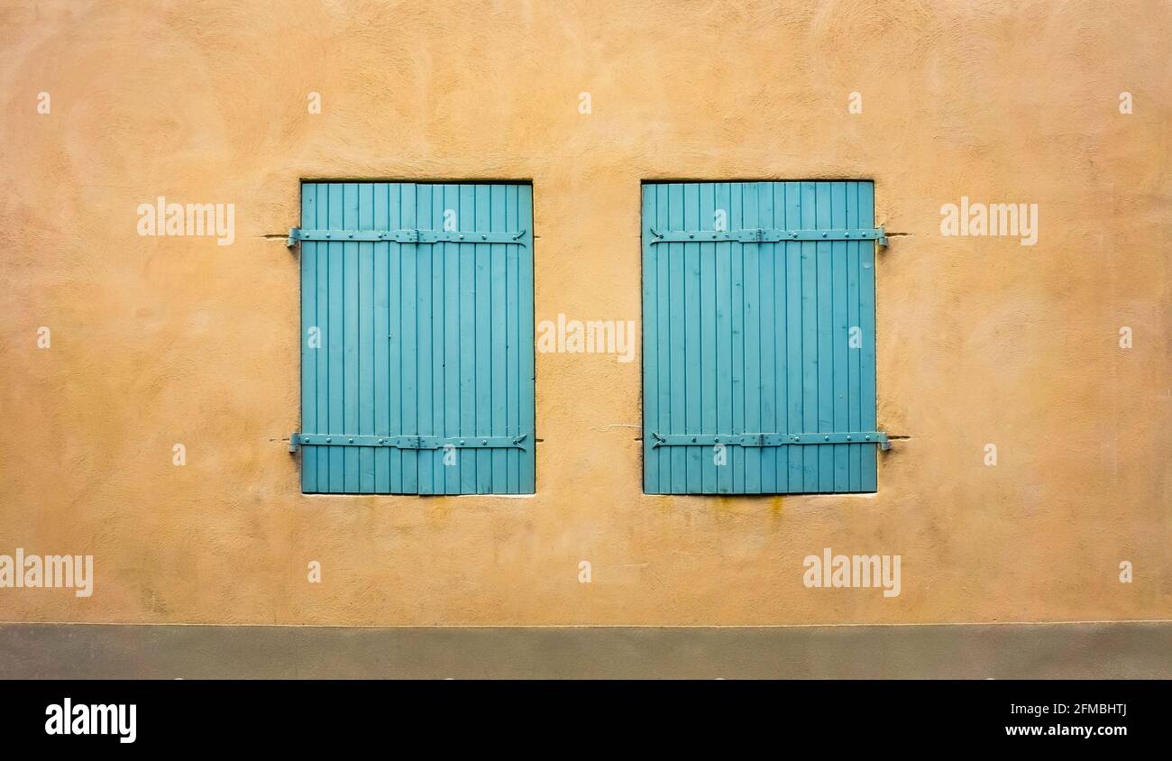 Turquoise windows hi-res stock photography and images - Alamy