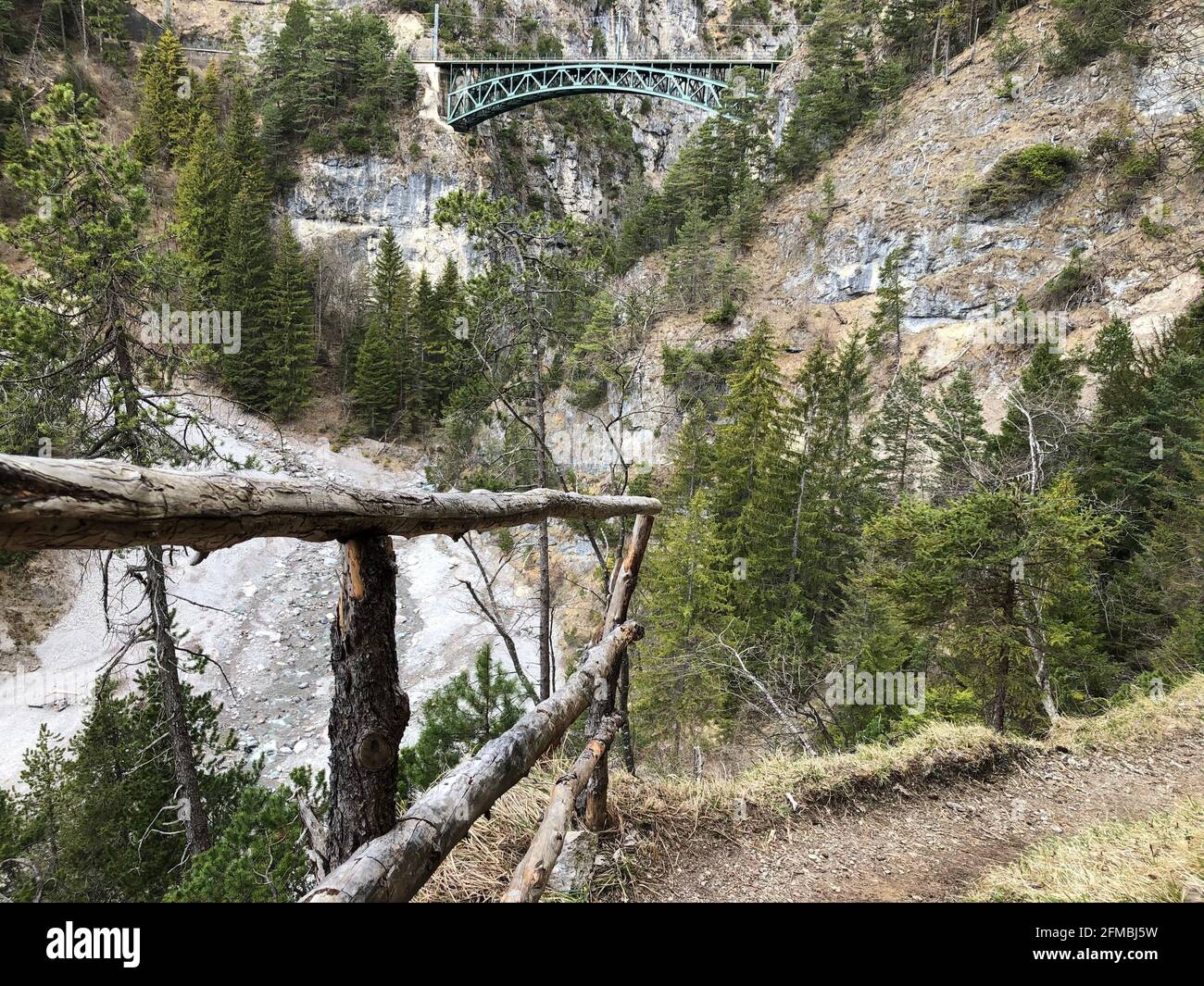 Schlossbachklamm near Zirl, railway bridge, fence, nature, hiking trail ...