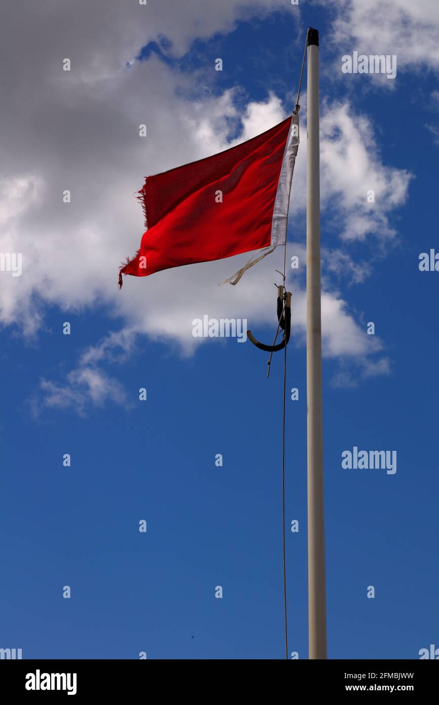Flagpole Pulley Clipart