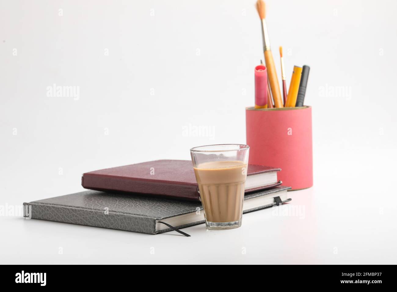 Tea break from work hi-res stock photography and images - Alamy