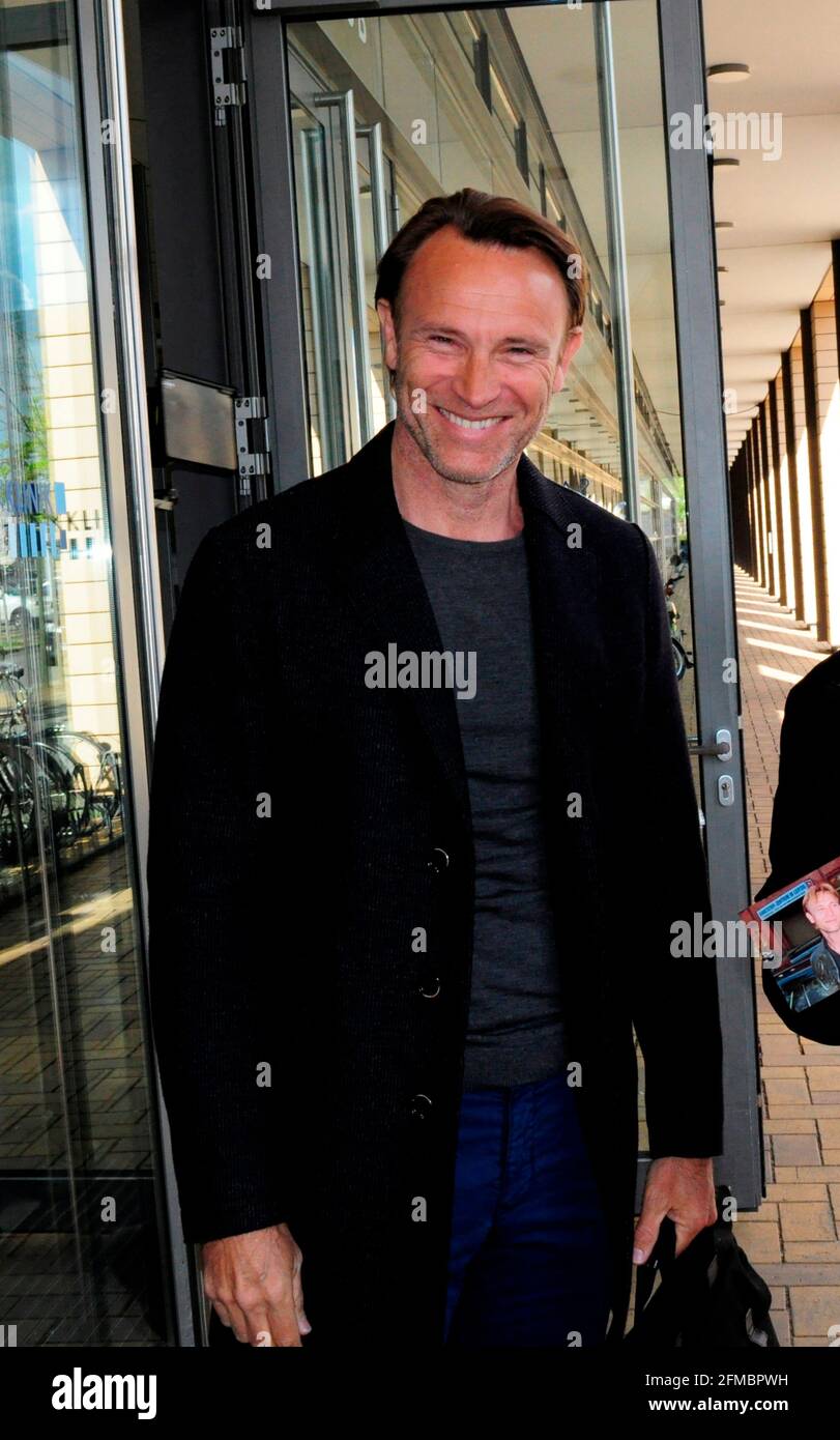 Bernhard Bettermann bei der Ankunft zur TV-Aufzeichnung "In aller ...