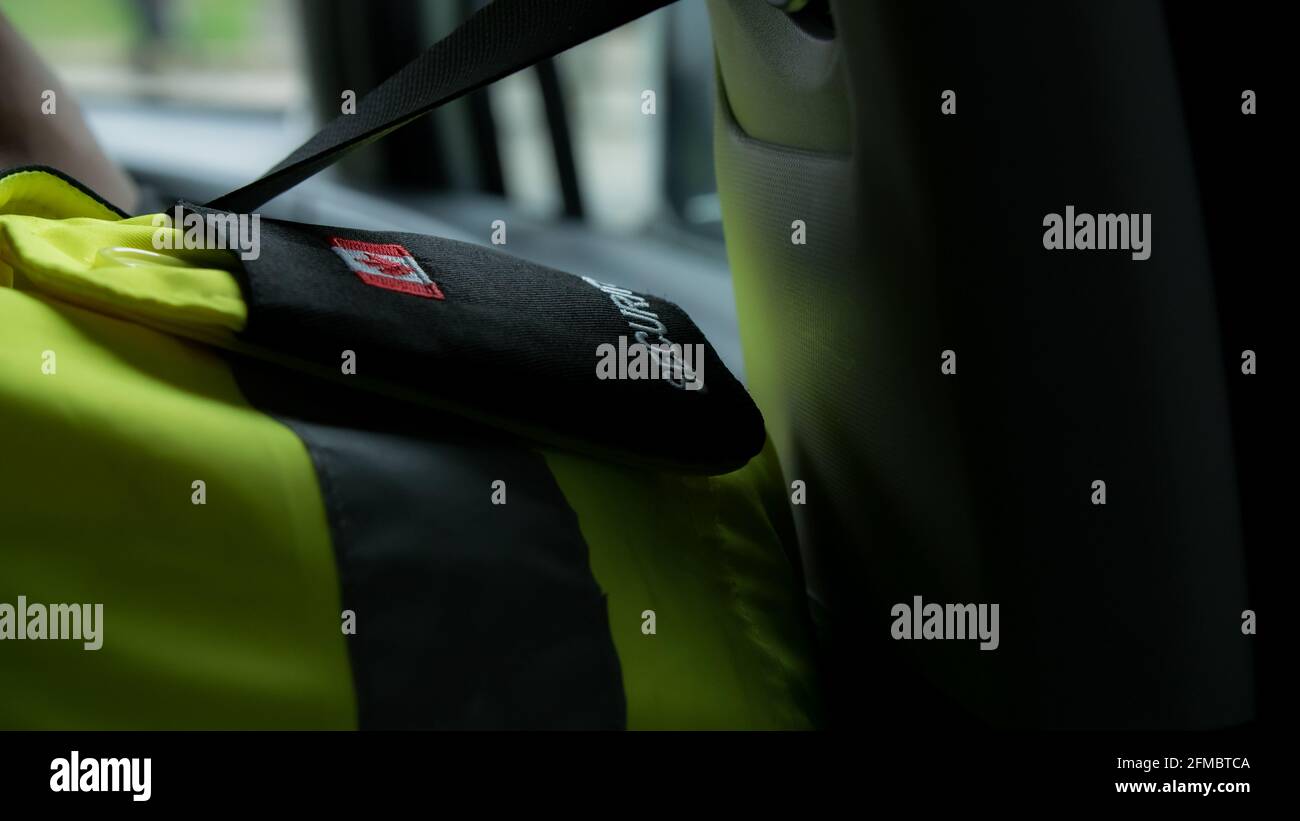 Car stand hi-res stock photography and images - Alamy
