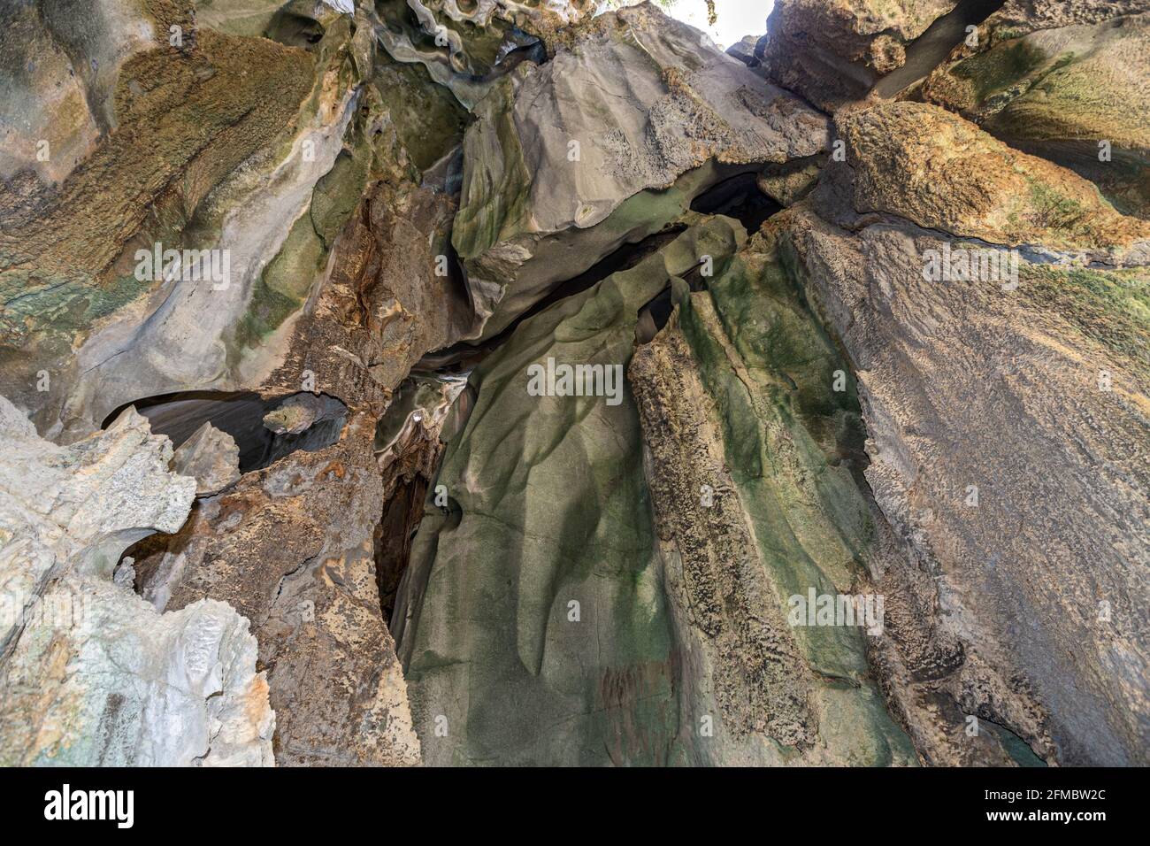 Cudugnon Cave, El Nido, Palawan, Bacuit Bay, Philipines Stock Photo - Alamy
