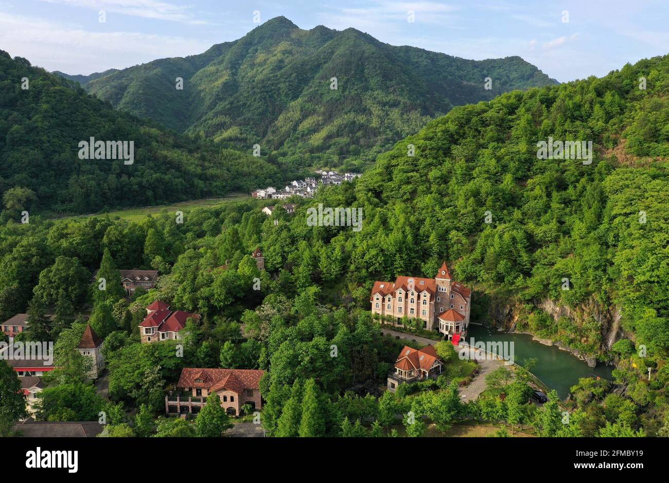 Huangshan, China. 07th May, 2021. The beautiful scenery of East ...