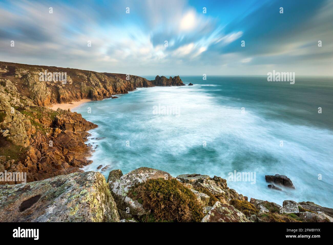 Logan rock cornwall uk hi-res stock photography and images - Alamy