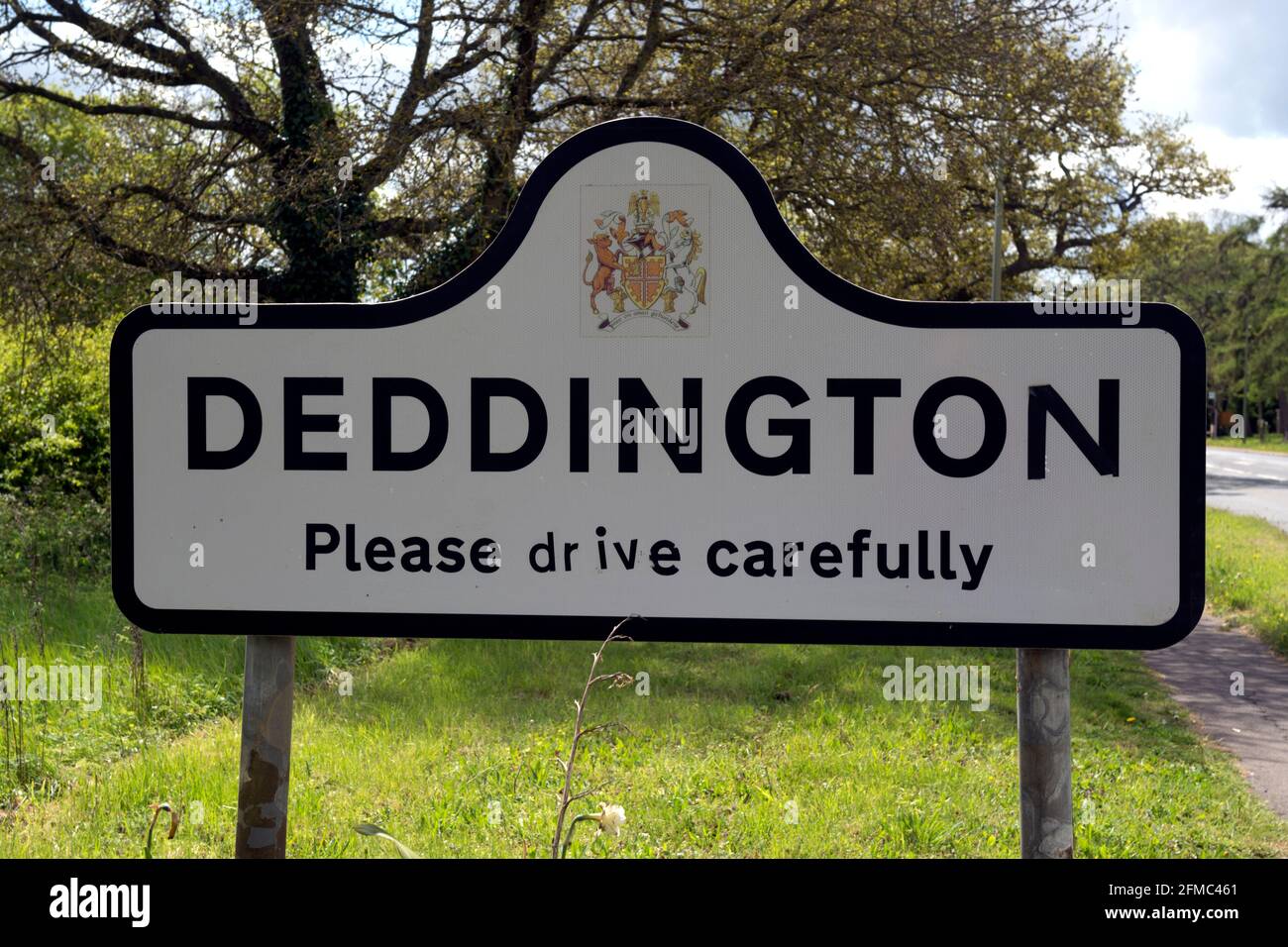 Deddington village sign, Oxfordshire, England, UK Stock Photo - Alamy