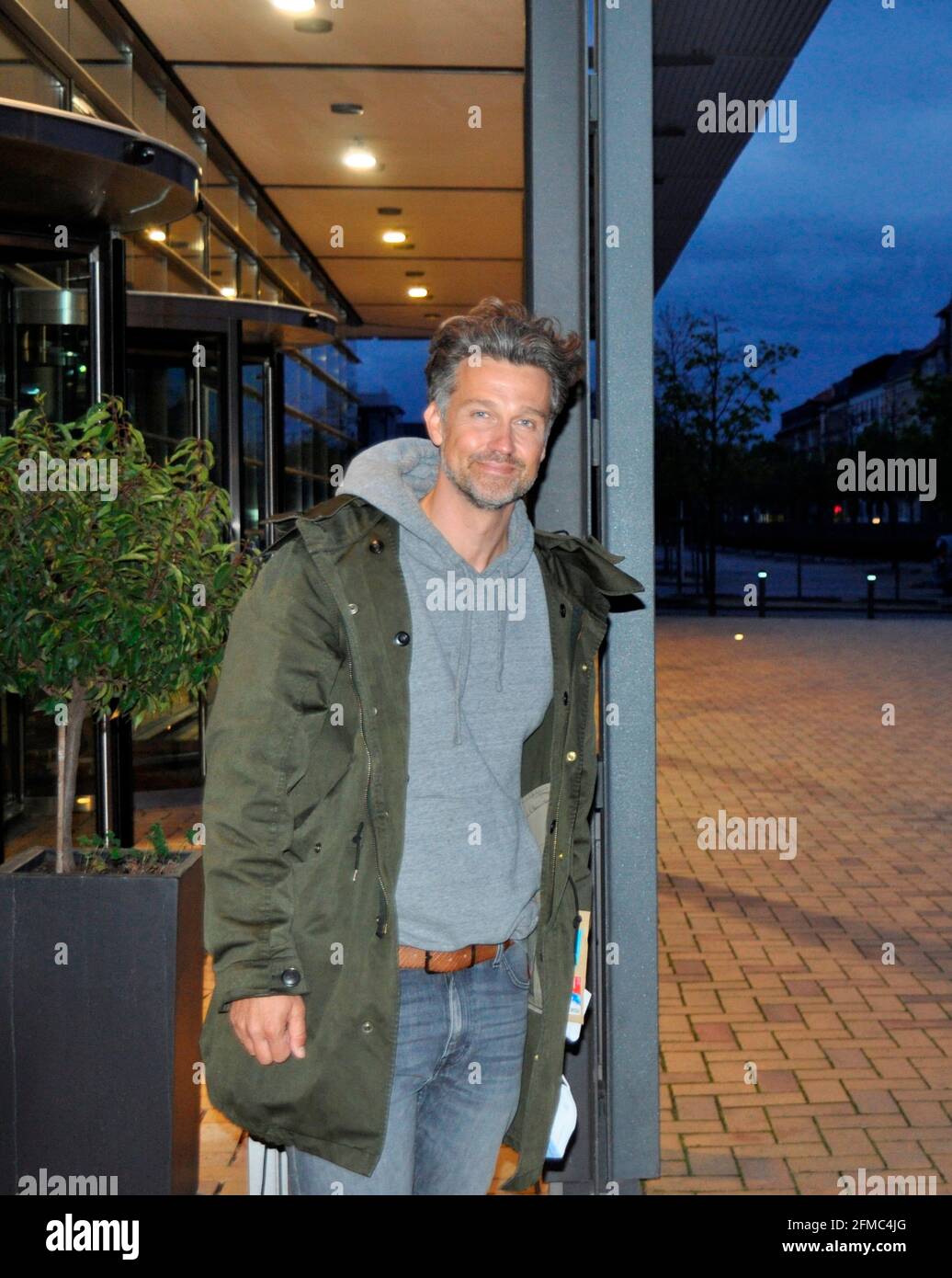 Wayne Howard Carpendale bei der Ankunft zur TV-Aufzeichnung der Talkshow 'Riverboat' im Studio 3 ...