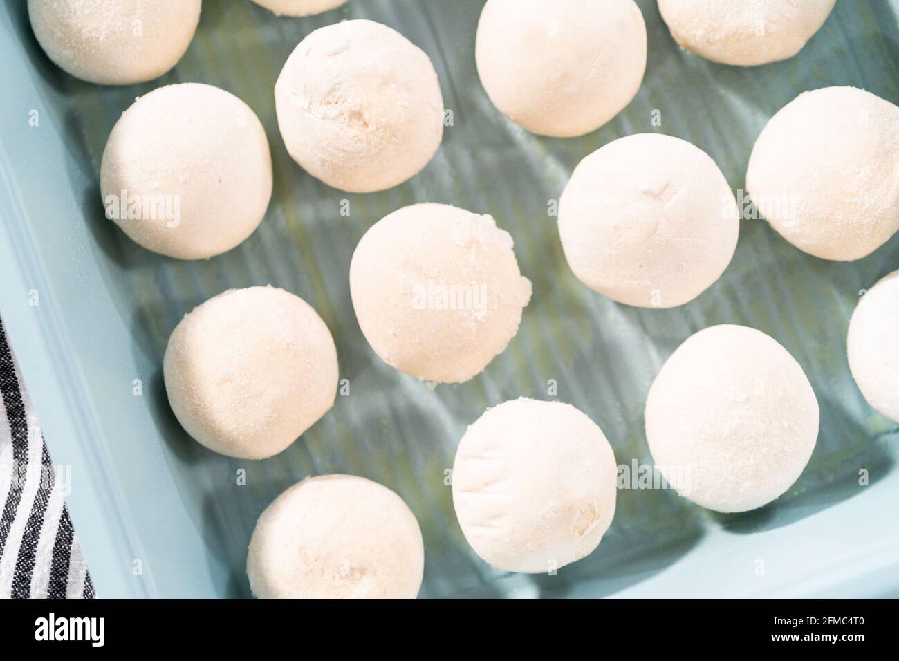 Premade dough hi-res stock photography and images - Alamy