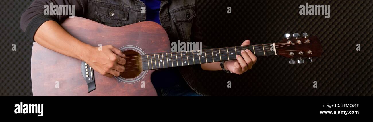 Sound proof wall hi-res stock photography and images - Alamy