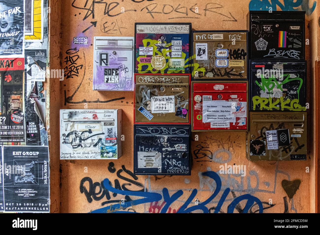 Mail post boxes in apartment hi-res stock photography and images - Alamy
